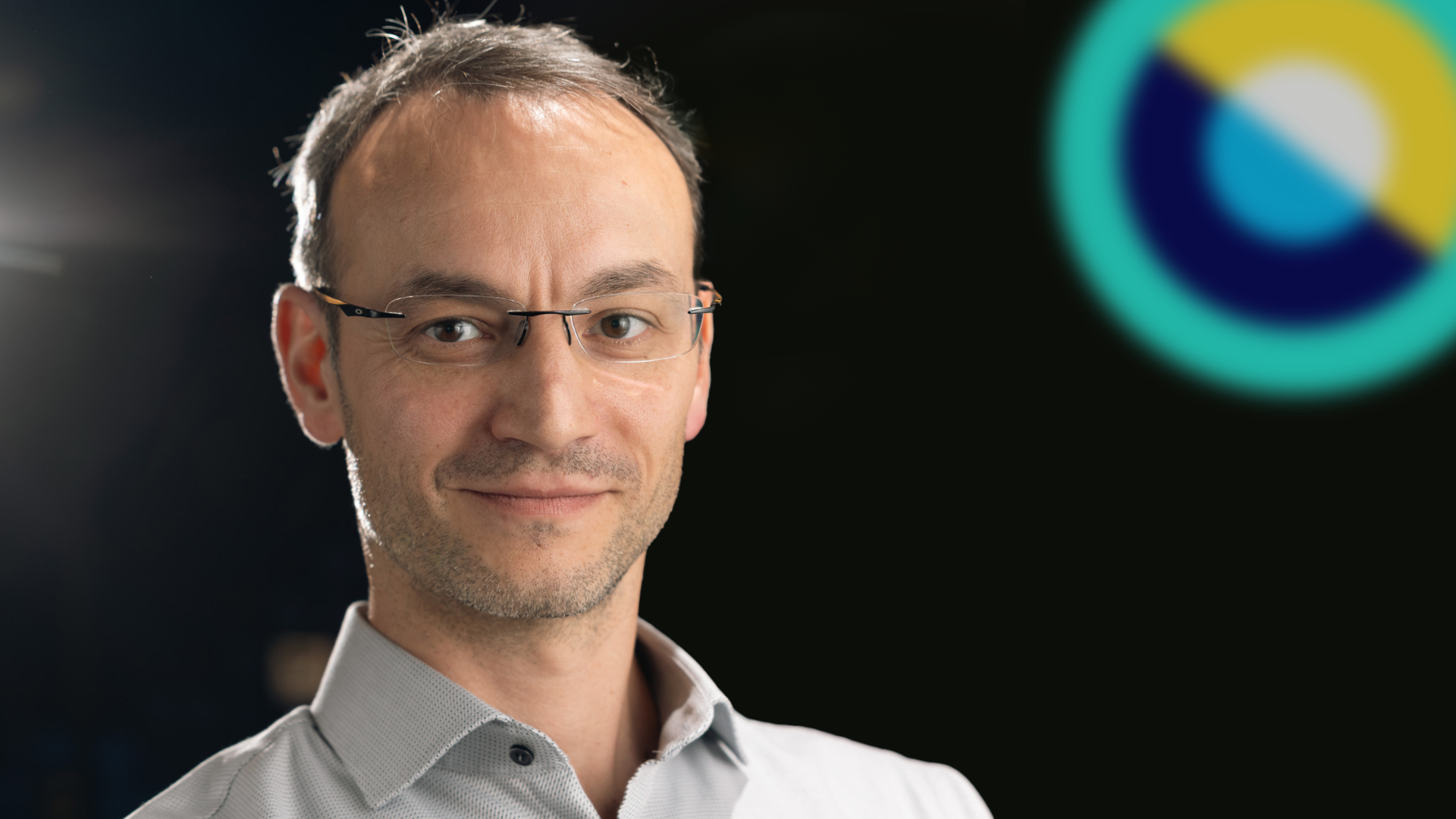 Siren Adopts ISO-Standard GQL to Power the Next Generation of Graph Intelligence - SIREN